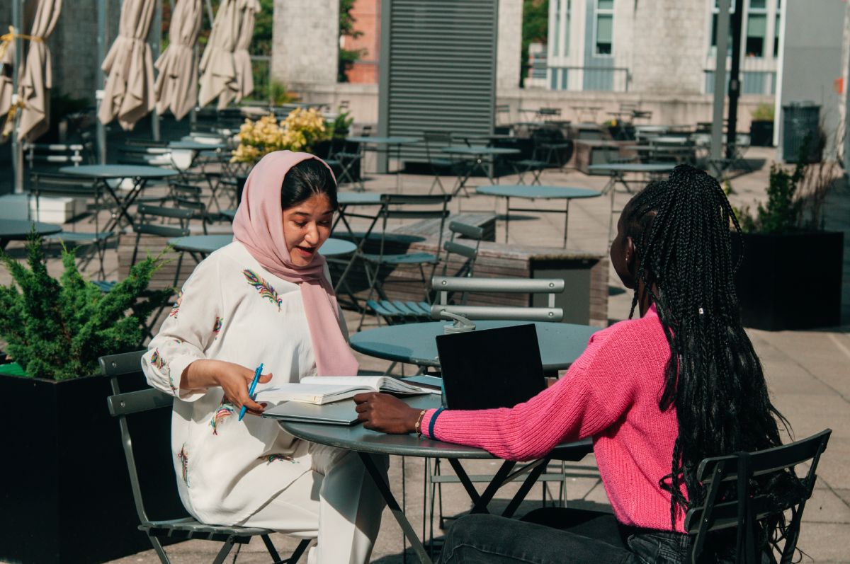 Homepage | Queen's University Library